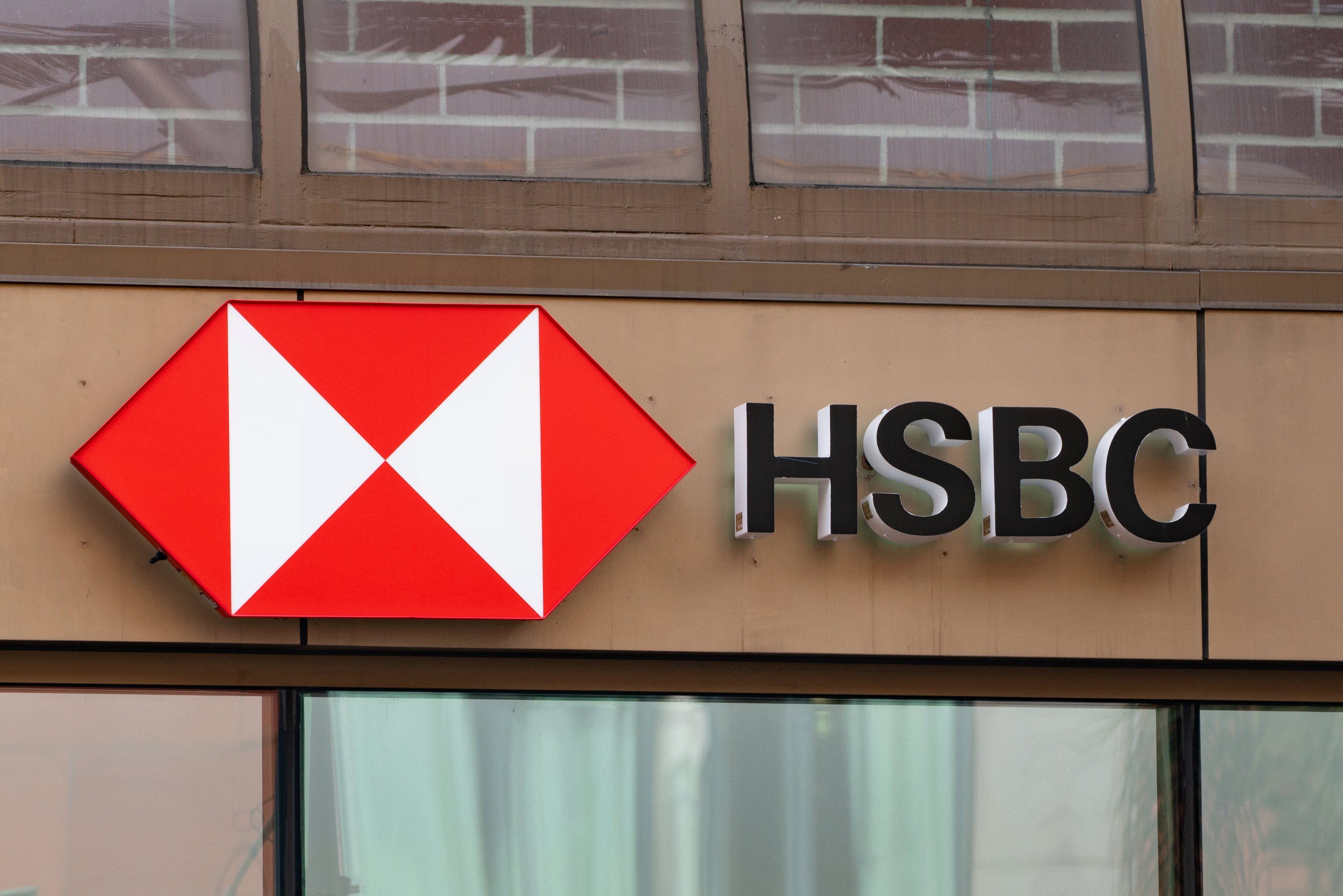HSBC appoints Pam Kaur as its first female CFO during significant corporate restructuring. | Biz ...